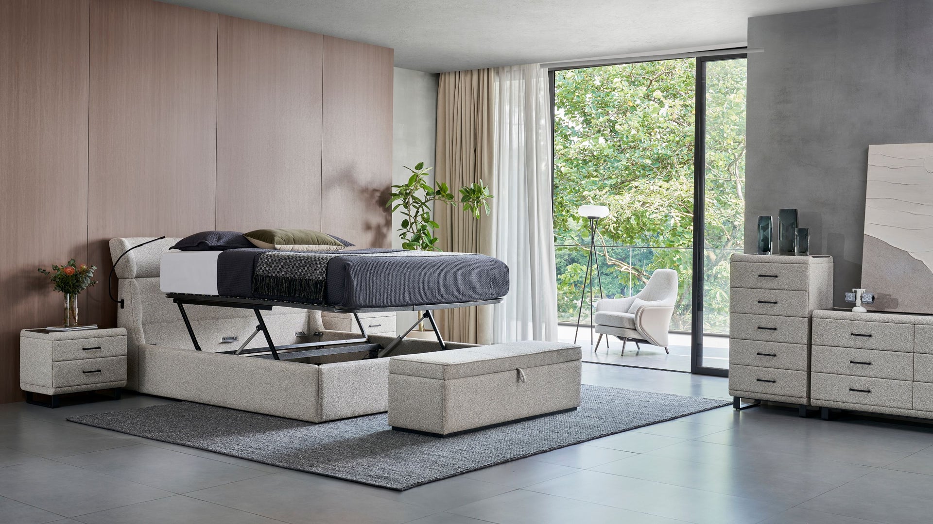 Sleek and Modern Windsor Bed | Gainsville Furniture